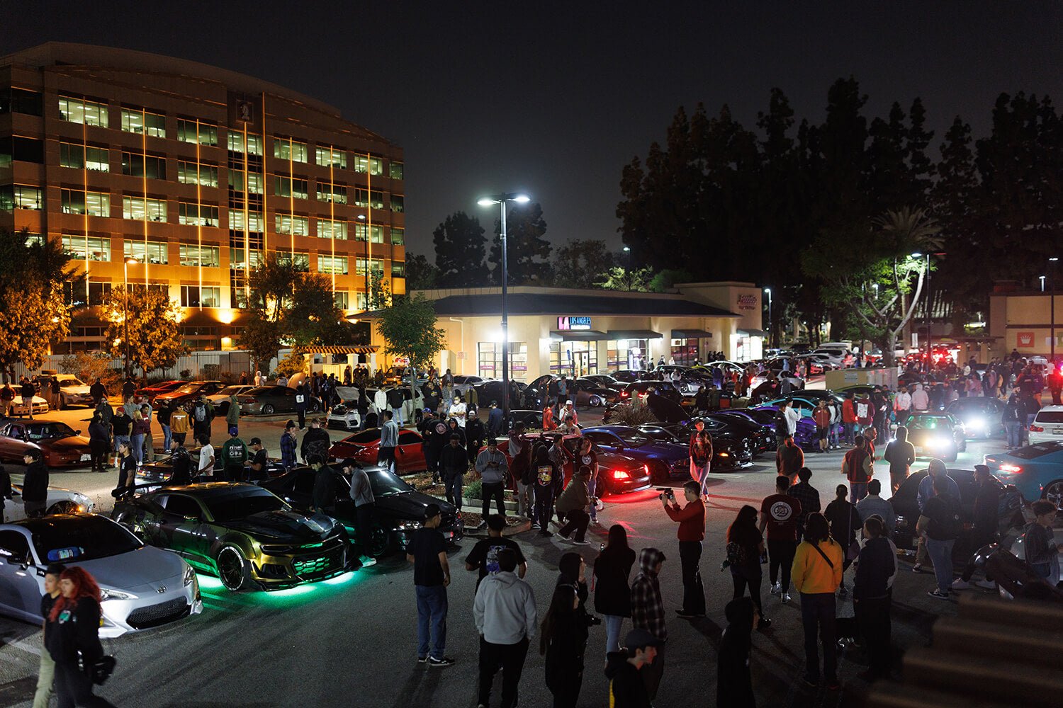 TYPE S Presents TYPE S Night Lights, Hosted by Larry Chen